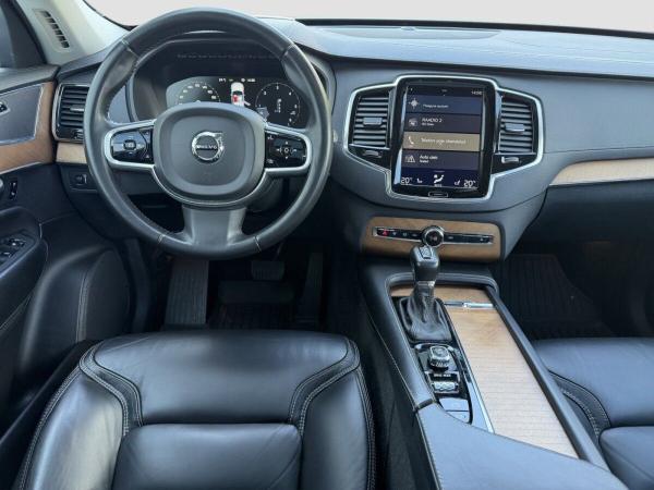 White Volvo XC90 2028 in Parnu, with an engine capacity of 2.00 L and mileage of 98 thousand km for 34900 €, photo 7 on AUTOMOTO.COM.LV