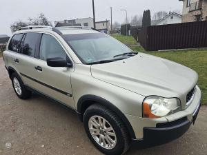 Yellow Volvo XC90 2006 in Kaunas, with an engine capacity of 2.40 L and mileage of 283 thousand km for 4450 €, photo  on AUTOMOTO.COM.LV