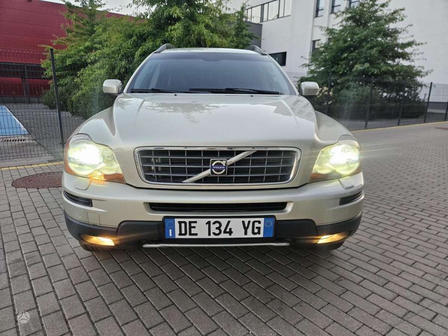 Желтый Вольво ХС90 2006 в Каунас, объемом двигателя 2.40 л и пробегом 310 тыс. км за 5900 €, фото 6 на AUTOMOTO.COM.LV