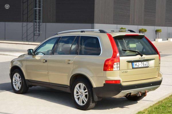 Yellow Volvo XC90 2007 in Siauliai, with an engine capacity of 3.19 L and mileage of 310 thousand km for 4200 €, photo 6 on AUTOMOTO.COM.LV