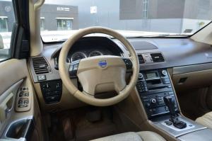 Dzeltens Volvo XC90 2007 Šauļi, ar dzinēja tilpumu 3.19 L un nobraukumu 310 tūkst. km par 4200 €, foto 21 vietnē AUTOMOTO.COM.LV