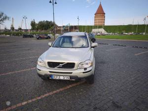 Dzeltens Volvo XC90 2007 Klaipėda, ar dzinēja tilpumu 3.19 L un nobraukumu 464 tūkst. km par 2000 €, foto  vietnē AUTOMOTO.COM.LV