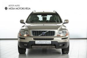 Yellow Volvo XC90 2008 in Riga, with an engine capacity of 2.40 L and mileage of 224 thousand km for 5590 €, photo 4 on AUTOMOTO.COM.LV