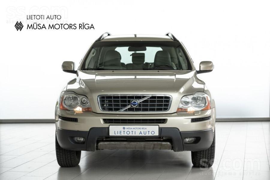 Yellow Volvo XC90 2008 in Riga, with an engine capacity of 2.40 L and mileage of 224 thousand km for 5590 €, photo 4 on AUTOMOTO.COM.LV