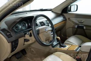 Yellow Volvo XC90 2008 in Riga, with an engine capacity of 2.40 L and mileage of 224 thousand km for 5590 €, photo 6 on AUTOMOTO.COM.LV