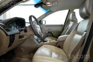 Yellow Volvo XC90 2008 in Riga, with an engine capacity of 2.40 L and mileage of 224 thousand km for 5590 €, photo 8 on AUTOMOTO.COM.LV