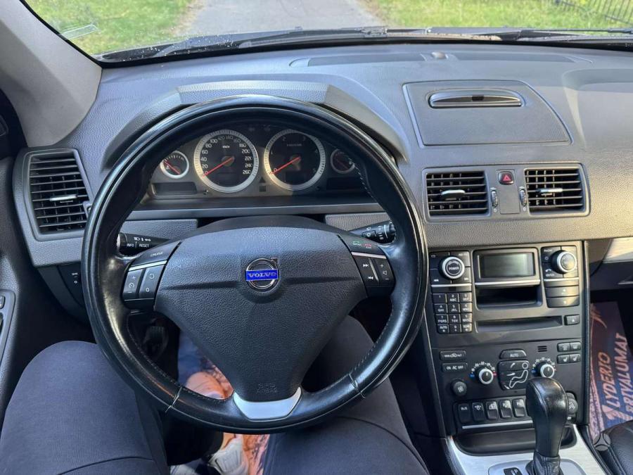 Dzeltens Volvo XC90 2014 Viļņa, ar dzinēja tilpumu 2.40 L un nobraukumu 258 tūkst. km par 12700 €, foto 20 vietnē AUTOMOTO.COM.LV