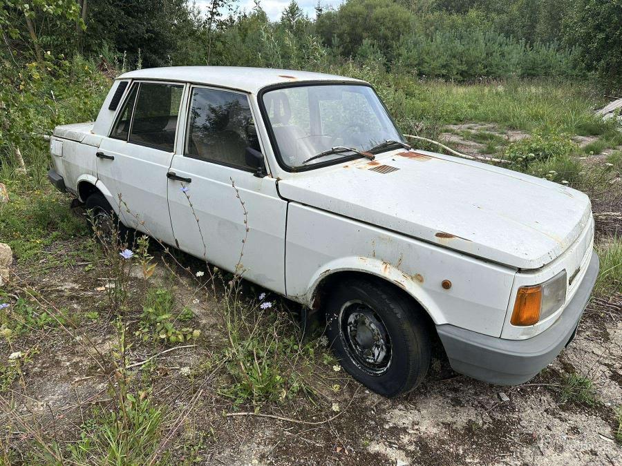 Balts Wartburg 353 1989 Prienai, ar dzinēja tilpumu 1.30 L un nobraukumu 80 tūkst. km par 350 €, foto 3 vietnē AUTOMOTO.COM.LV