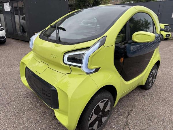 Yellow XEV Yoyo 2022 in Vilnius, with an engine capacity of 0.00 L and mileage of 0 thousand km for 6400 €, photo 1 on AUTOMOTO.COM.LV