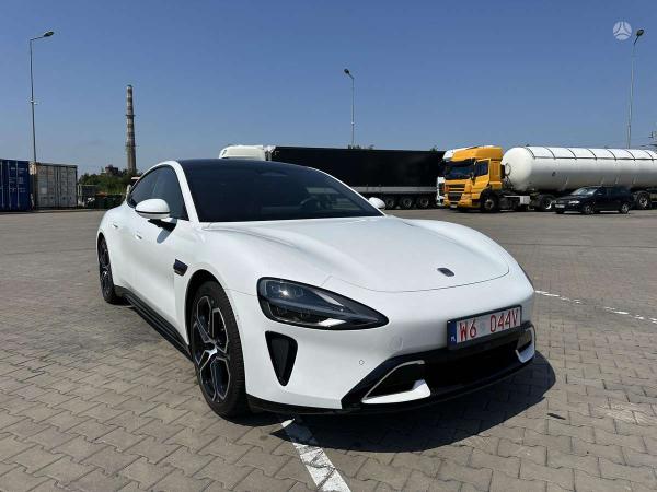 Balts Xiaomi SU7 2025 Viļņa, ar dzinēja tilpumu 0.00 L un nobraukumu 17 tūkst. km par 59999 €, foto 4 vietnē AUTOMOTO.COM.LV