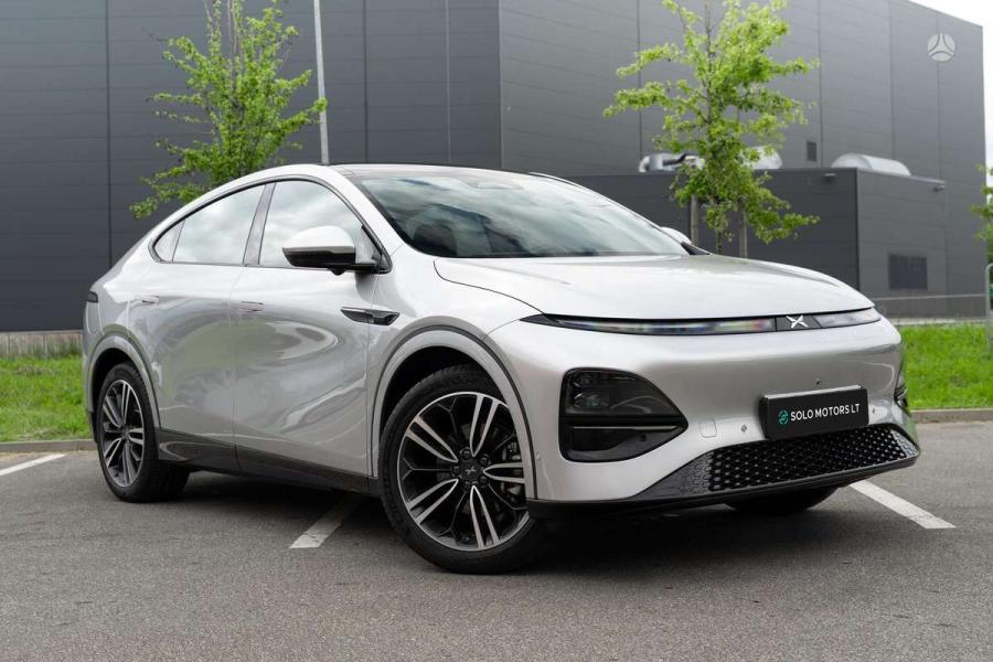Pelēks Xpeng G6 2025 Viļņa, ar dzinēja tilpumu 0.00 L un nobraukumu 12 tūkst. km par 45000 €, foto 1 vietnē AUTOMOTO.COM.LV