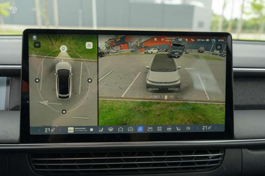 Pelēks Xpeng G6 2025 Viļņa, ar dzinēja tilpumu 0.00 L un nobraukumu 12 tūkst. km par 45000 €, foto 18 vietnē AUTOMOTO.COM.LV