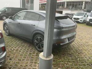 Pelēks Xpeng G6 2025 Viļņa, ar dzinēja tilpumu 0.00 L un nobraukumu 9 tūkst. km par 42222 €, foto 4 vietnē AUTOMOTO.COM.LV
