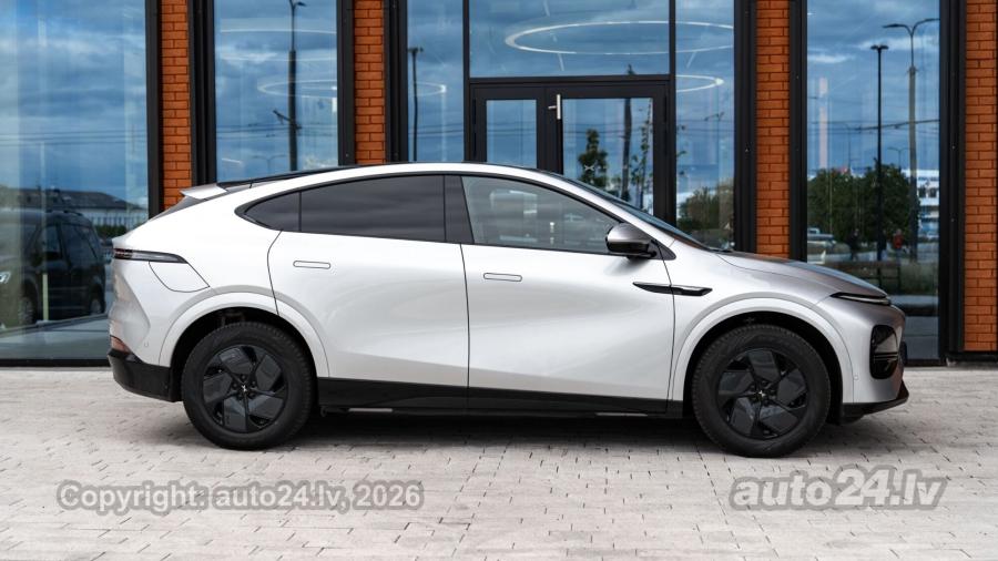 Pelēks Xpeng G6 2026 Tallina, ar dzinēja tilpumu 0.00 L un nobraukumu 3 tūkst. km par 51000 €, foto 7 vietnē AUTOMOTO.COM.LV