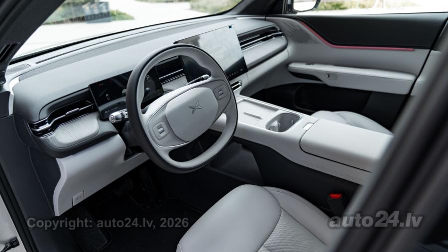 Pelēks Xpeng G6 2026 Tallina, ar dzinēja tilpumu 0.00 L un nobraukumu 3 tūkst. km par 51000 €, foto 16 vietnē AUTOMOTO.COM.LV