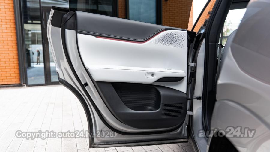 Pelēks Xpeng G6 2026 Tallina, ar dzinēja tilpumu 0.00 L un nobraukumu 3 tūkst. km par 51000 €, foto 23 vietnē AUTOMOTO.COM.LV