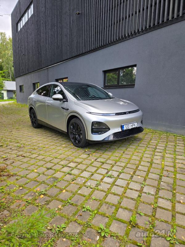 Grey Xpeng G6 2025 in Tallinn, with an engine capacity of 0.00 L and mileage of 30 thousand km for 39999 €, photo 1 on AUTOMOTO.COM.LV