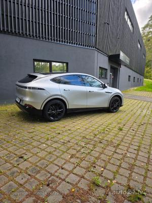 Pelēks Xpeng G6 2025 Tallina, ar dzinēja tilpumu 0.00 L un nobraukumu 30 tūkst. km par 39999 €, foto 5 vietnē AUTOMOTO.COM.LV