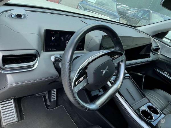 Balts Xpeng G9 2024 Viļņa, ar dzinēja tilpumu 0.00 L un nobraukumu 41 tūkst. km par 56444 €, foto 7 vietnē AUTOMOTO.COM.LV