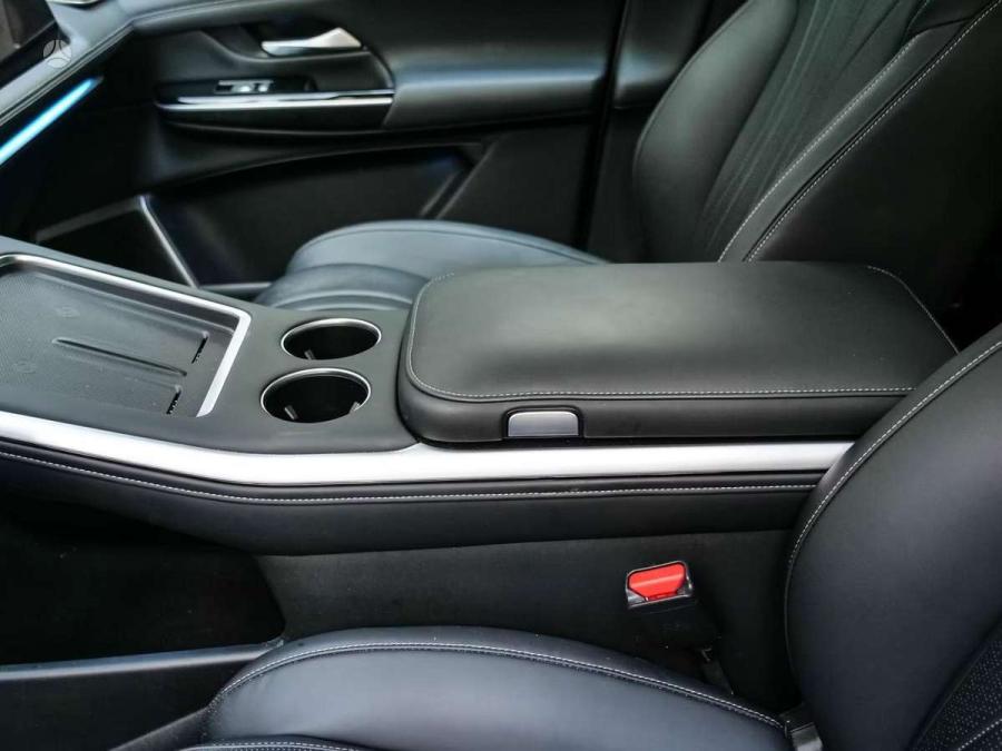 Balts Xpeng G9 2025 Viļņa, ar dzinēja tilpumu 0.00 L un nobraukumu 20 tūkst. km par 60960 €, foto 15 vietnē AUTOMOTO.COM.LV