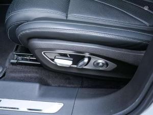 Balts Xpeng G9 2025 Viļņa, ar dzinēja tilpumu 0.00 L un nobraukumu 20 tūkst. km par 60960 €, foto 16 vietnē AUTOMOTO.COM.LV