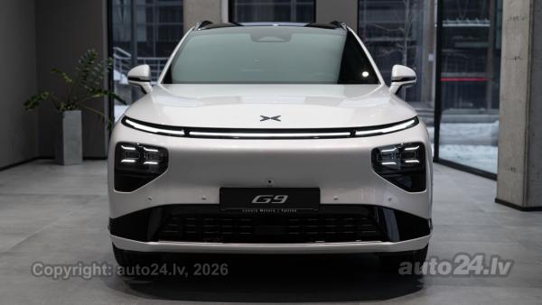 Balts Xpeng G9 2026 Tallina, ar dzinēja tilpumu 0.00 L un nobraukumu 5 tūkst. km par 78000 €, foto 2 vietnē AUTOMOTO.COM.LV