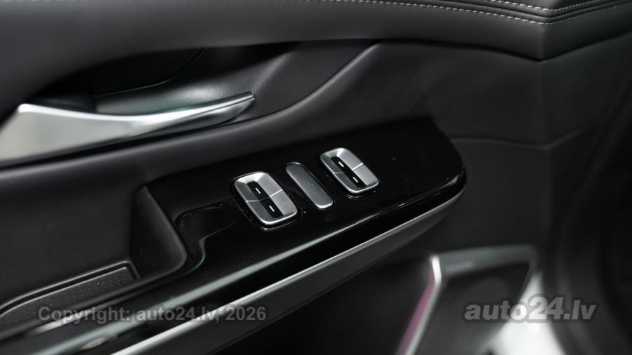 Balts Xpeng G9 2026 Tallina, ar dzinēja tilpumu 0.00 L un nobraukumu 5 tūkst. km par 78000 €, foto 26 vietnē AUTOMOTO.COM.LV