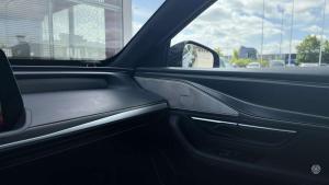 Black Xpeng P7 2024 in Vilnius, with an engine capacity of 0.00 L and mileage of 55 thousand km for 39989 €, photo 18 on AUTOMOTO.COM.LV