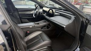 Black Xpeng P7 2024 in Vilnius, with an engine capacity of 0.00 L and mileage of 55 thousand km for 39989 €, photo 19 on AUTOMOTO.COM.LV