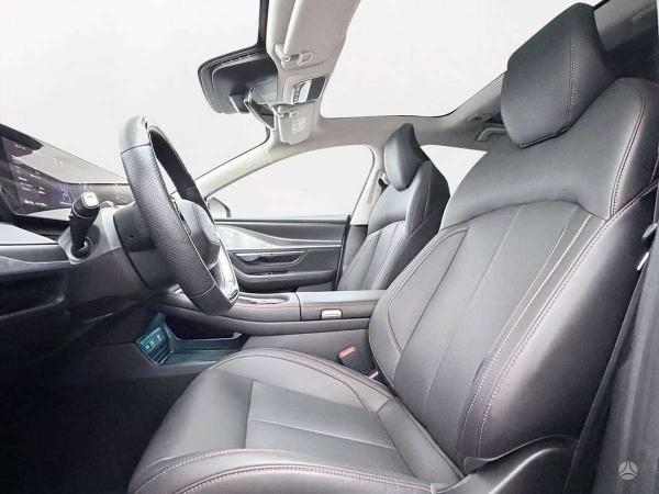 Xpeng P7 2023 в Вильнюс на AUTOMOTO.COM.LV Серый Xpeng P7 2023 в Вильнюс, объемом двигателя 0.00 л и пробегом 25 тыс. км за 39900 €, фото 11 на AUTOMOTO.COM.LV
