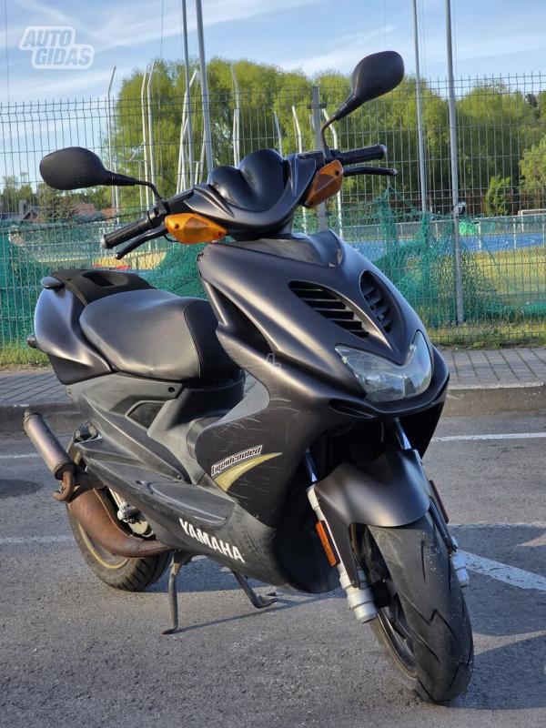 Melns Yamaha Aerox 2011 Palanga, ar dzinēja tilpumu 0.05 L un nobraukumu 29 tūkst. km par 1300 €, foto 1 vietnē AUTOMOTO.COM.LV