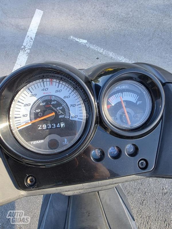 Melns Yamaha Aerox 2011 Palanga, ar dzinēja tilpumu 0.05 L un nobraukumu 29 tūkst. km par 1300 €, foto 8 vietnē AUTOMOTO.COM.LV