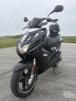 Melns Yamaha Aerox 2014 Klaipėda, ar dzinēja tilpumu 0.05 L un nobraukumu 23 tūkst. km par 1800 €, foto 10 vietnē AUTOMOTO.COM.LV