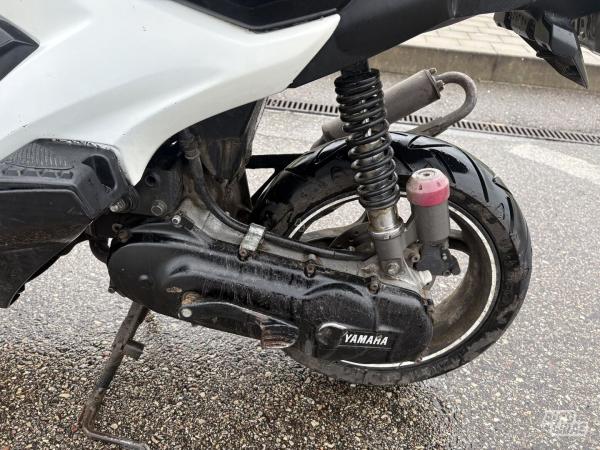 Melns Yamaha Aerox 2017 Molėtai, ar dzinēja tilpumu 0.00 L un nobraukumu 22 tūkst. km par 1400 €, foto 10 vietnē AUTOMOTO.COM.LV