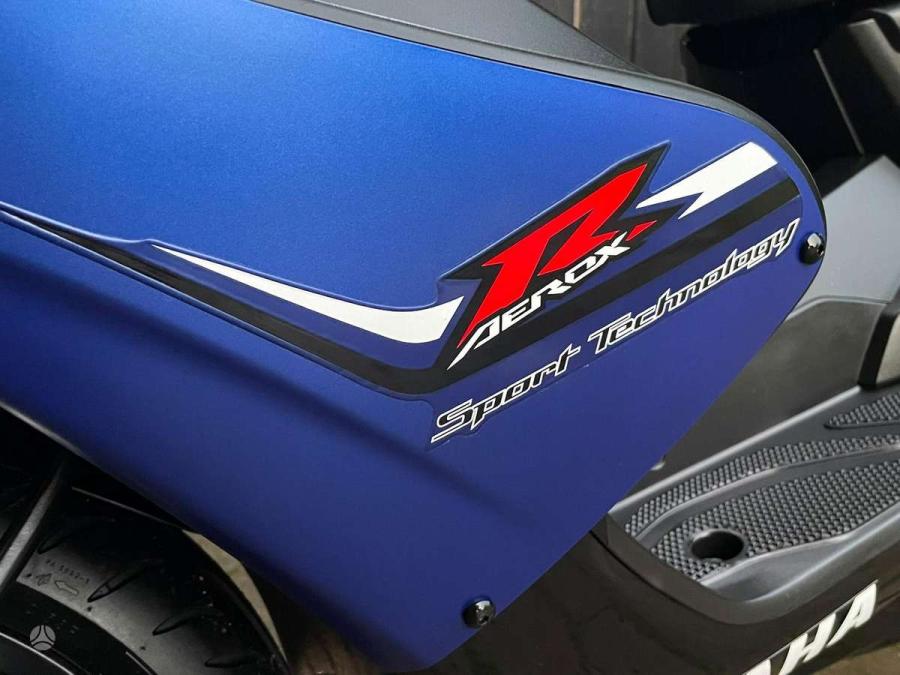 Синий Ямаха Aerox 2013 в Пренай, объемом двигателя 49.00 л и пробегом 11 тыс. км за 1990 €, фото 18 на AUTOMOTO.COM.LV