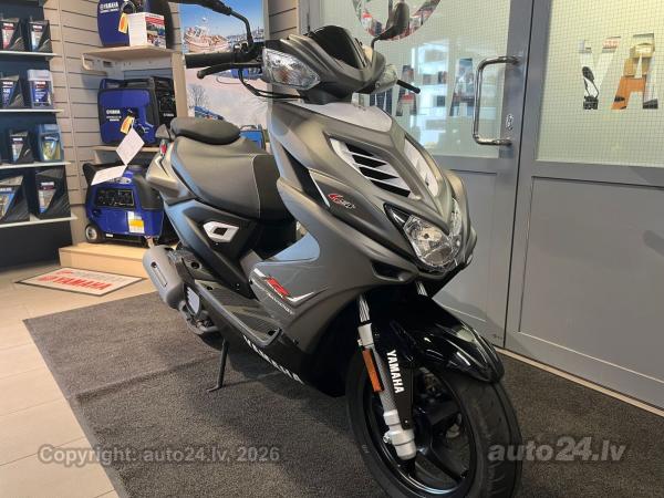 Pelēks Yamaha Aerox 2016 Tallina, ar dzinēja tilpumu 49.00 L un nobraukumu 2 tūkst. km par 1490 €, foto 2 vietnē AUTOMOTO.COM.LV