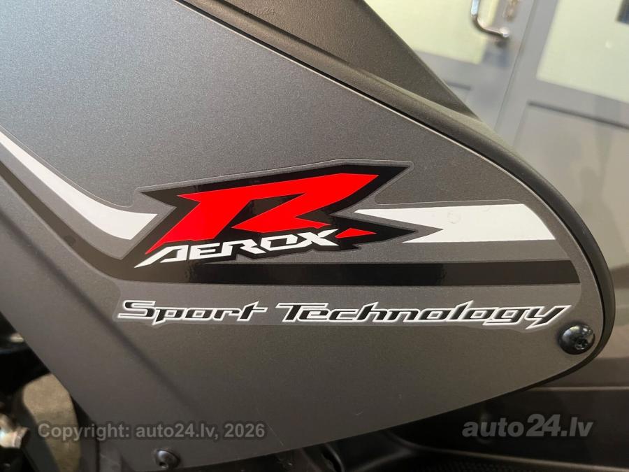 Серый Ямаха Aerox 2016 в Таллин, объемом двигателя 49.00 л и пробегом 2 тыс. км за 1490 €, фото 14 на AUTOMOTO.COM.LV