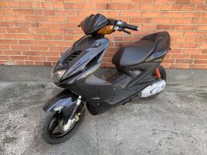 Yamaha Aerox 2005 Panevēža, ar dzinēja tilpumu 0.00 L un nobraukumu 0 tūkst. km par 980 €, foto  vietnē AUTOMOTO.COM.LV