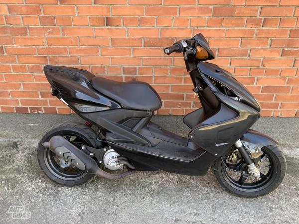 Yamaha Aerox 2005 in Panevezys, with an engine capacity of 0.00 L and mileage of 0 thousand km for 980 €, photo 2 on AUTOMOTO.COM.LV