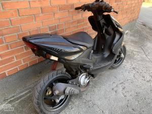 Yamaha Aerox 2005 in Panevezys, with an engine capacity of 0.00 L and mileage of 0 thousand km for 980 €, photo 4 on AUTOMOTO.COM.LV