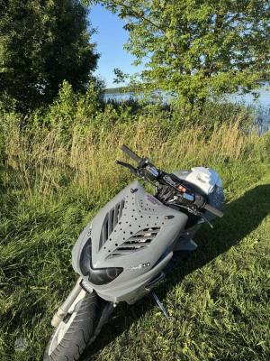 Ямаха Aerox 2005 в Вильнюс, объемом двигателя 0.00 л и пробегом 29 тыс. км за 2100 €, фото 3 на AUTOMOTO.COM.LV