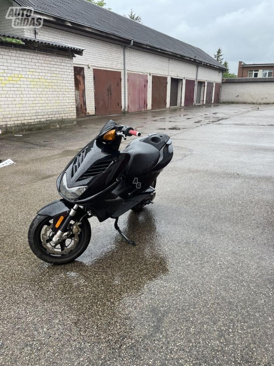 Yamaha Aerox 2006 in Kaunas, with an engine capacity of 0.00 L and mileage of 0 thousand km for 1500 €, photo 10 on AUTOMOTO.COM.LV