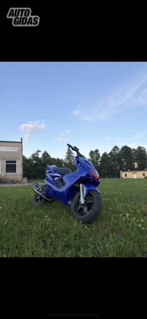 Yamaha Aerox 2006 in Vilnius, with an engine capacity of 0.00 L and mileage of 0 thousand km for 2300 €, photo 3 on AUTOMOTO.COM.LV