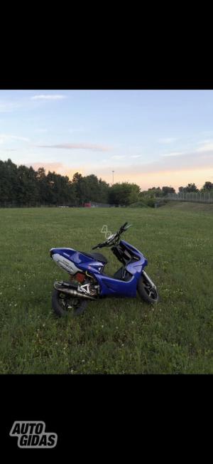 Yamaha Aerox 2006 in Vilnius, with an engine capacity of 0.00 L and mileage of 0 thousand km for 2300 €, photo 5 on AUTOMOTO.COM.LV