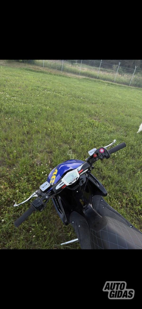 Ямаха Aerox 2006 в Вильнюс, объемом двигателя 0.00 л и пробегом 0 тыс. км за 2300 €, фото 7 на AUTOMOTO.COM.LV