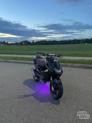Yamaha Aerox 2006 in Kaunas, with an engine capacity of 0.00 L and mileage of 0 thousand km for 2100 €, photo 3 on AUTOMOTO.COM.LV