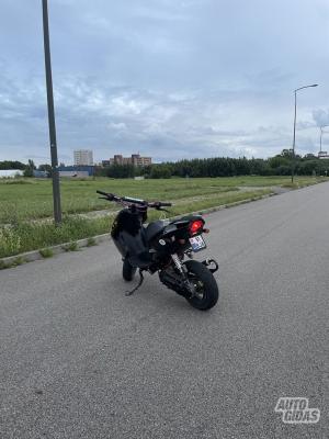 Yamaha Aerox 2006 in Kaunas, with an engine capacity of 0.00 L and mileage of 0 thousand km for 2100 €, photo 10 on AUTOMOTO.COM.LV