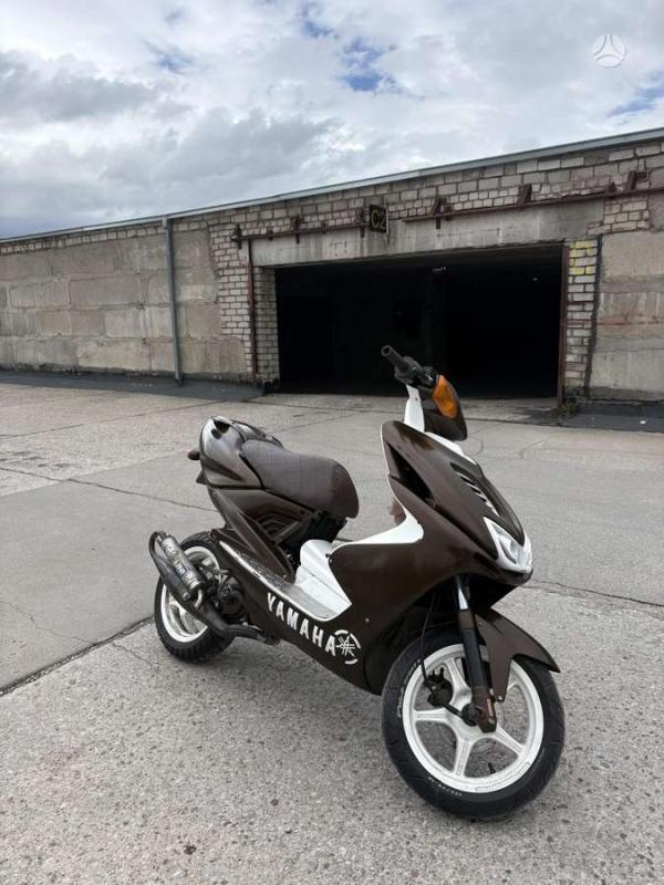 Yamaha Aerox 2008 Kauņa, ar dzinēja tilpumu 49.00 L un nobraukumu 40 tūkst. km par 1200 €, foto 2 vietnē AUTOMOTO.COM.LV
