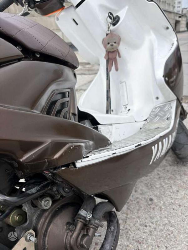 Yamaha Aerox 2008 Kauņa, ar dzinēja tilpumu 49.00 L un nobraukumu 40 tūkst. km par 1200 €, foto 6 vietnē AUTOMOTO.COM.LV