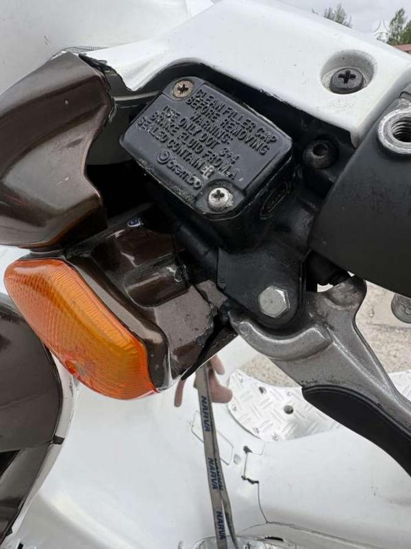 Yamaha Aerox 2008 Kauņa, ar dzinēja tilpumu 49.00 L un nobraukumu 40 tūkst. km par 1200 €, foto 8 vietnē AUTOMOTO.COM.LV